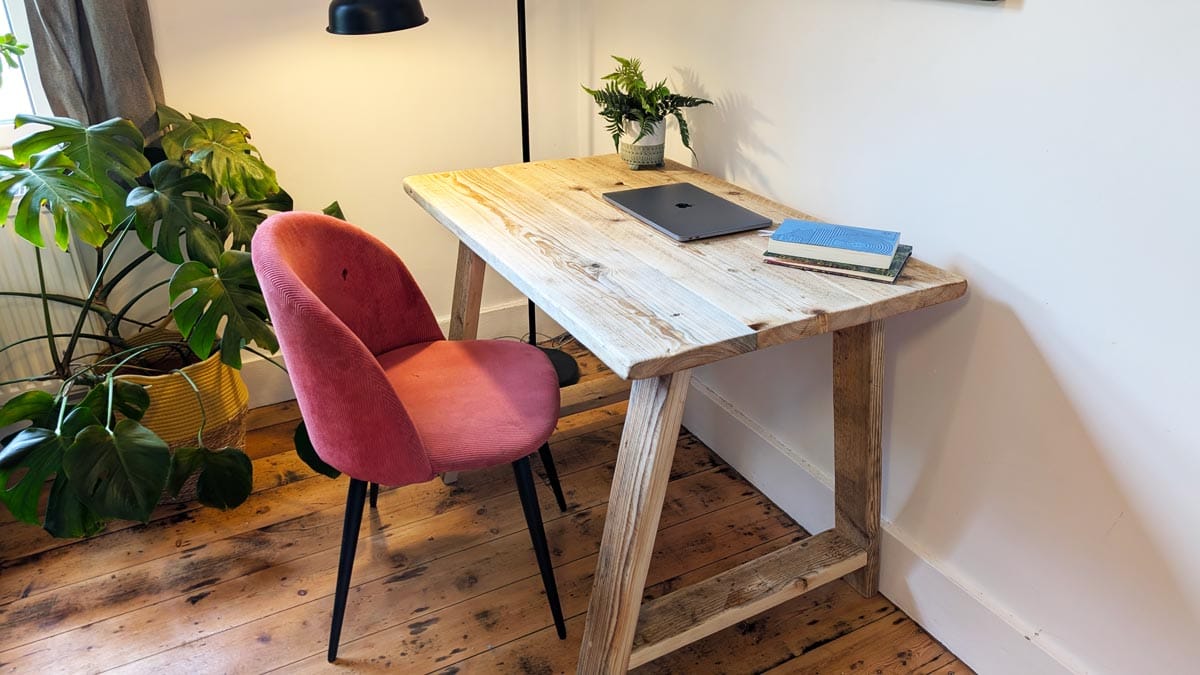 Farmhouse Rustic Desk | Home Office Reclaimed Wood Desks - Project Reclaim